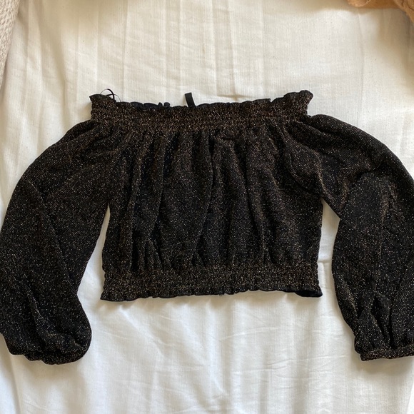 H&M | Tops | Party Top Off Shoulder With Elastic And Sparkly Hm 34 ...